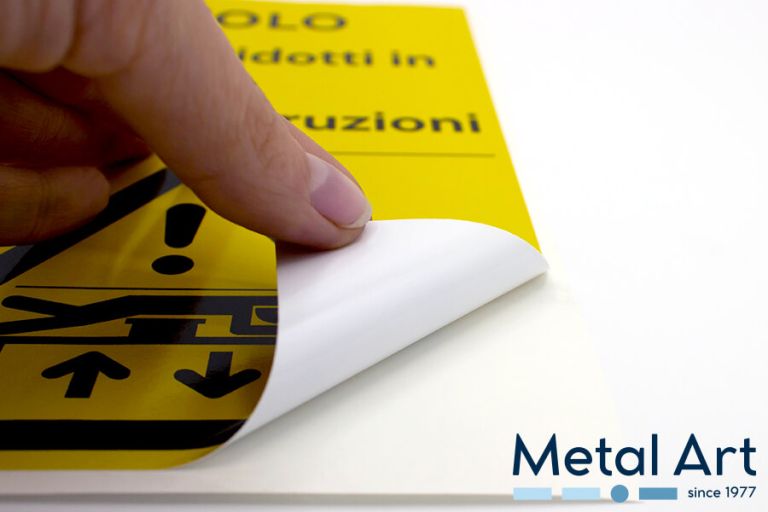 Etichette Autoadesive Milano: MetalArt le Produce da Sempre!